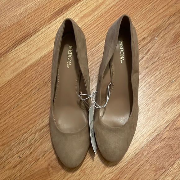 Merona | Shoes | Merona Tan Ellen Beige Nude Closed Toe Wedge Heel Size ...